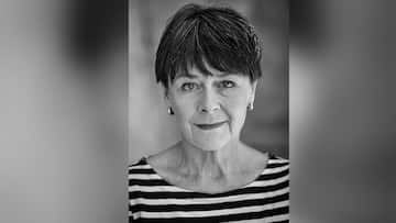 Penny Cook, star of 'A Country Practice', has died | SBS News