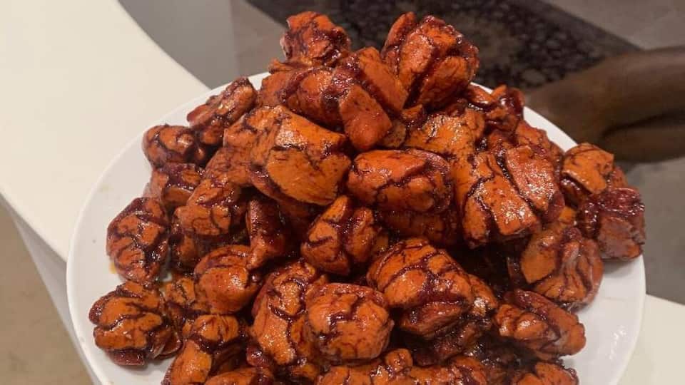 Making teiglach for Jewish New Year is my favourite | SBS Food