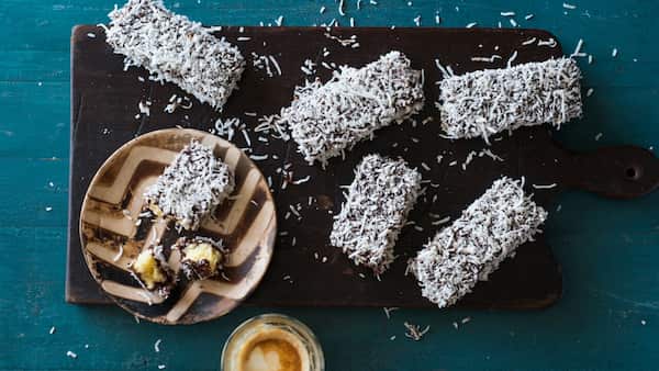 Lamington fingers recipe | SBS Food