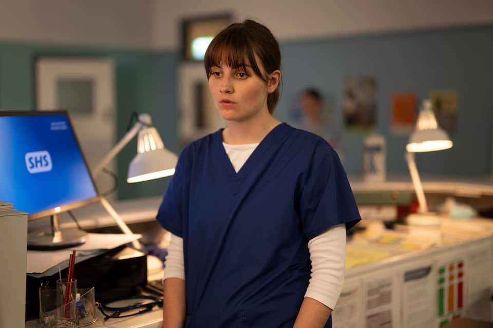 Coming home unearths secrets in Scottish drama 'The Island' | SBS What's On